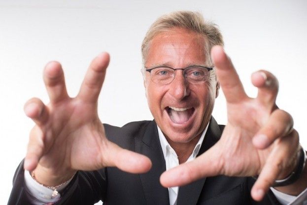 Paolo Bonolis Ricoverato Per Un Malore Bigodino