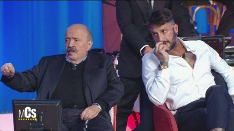Addio a Maurizio Costanzo, il gesto di Fabrizio Corona per il gigante ... Addio a Maurizio Costanzo, il gesto di Fabrizio Corona per il gigante ...