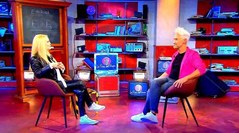 La fisica dell'amore: la magia delle emozioni con Patty Pravo in scena ... La fisica dell'amore: la magia delle emozioni con Patty Pravo in scena ...