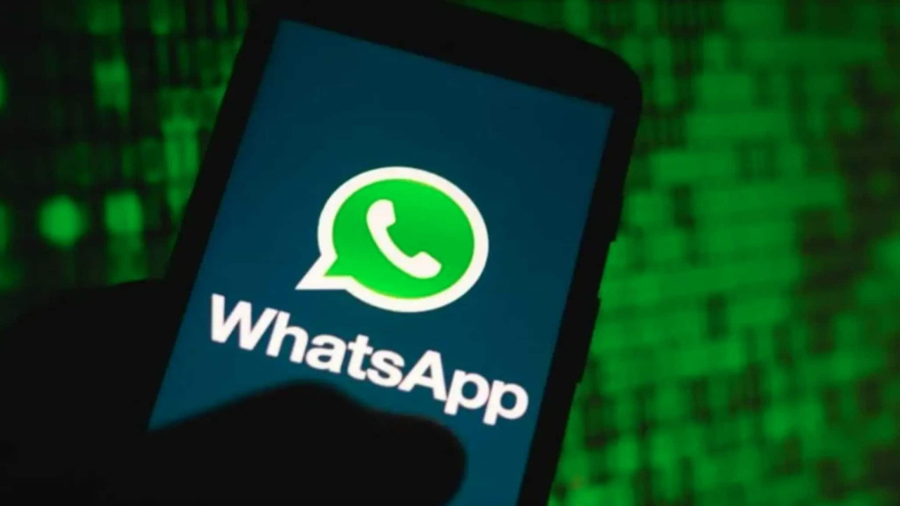 Problemi per WhatsApp, Instagram e Facebook: gli utenti segnalano ... Problemi per WhatsApp, Instagram e Facebook: gli utenti segnalano ...